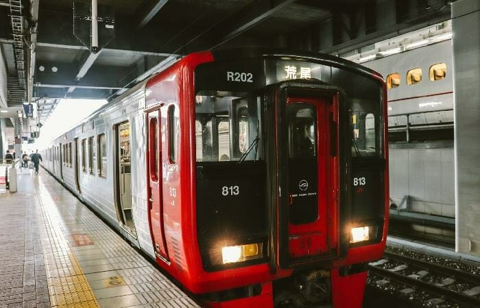 Reasons Why You Should Choose Public Transportation | Eco Friend – The ...